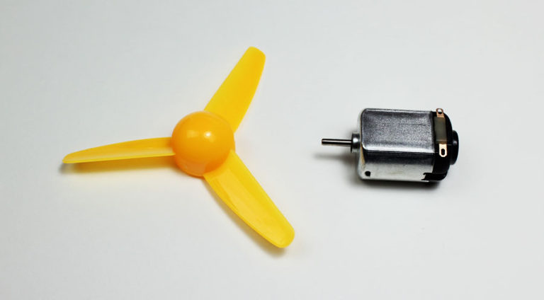 Battery Powered Propeller Car | STEAM / Makerspace Project