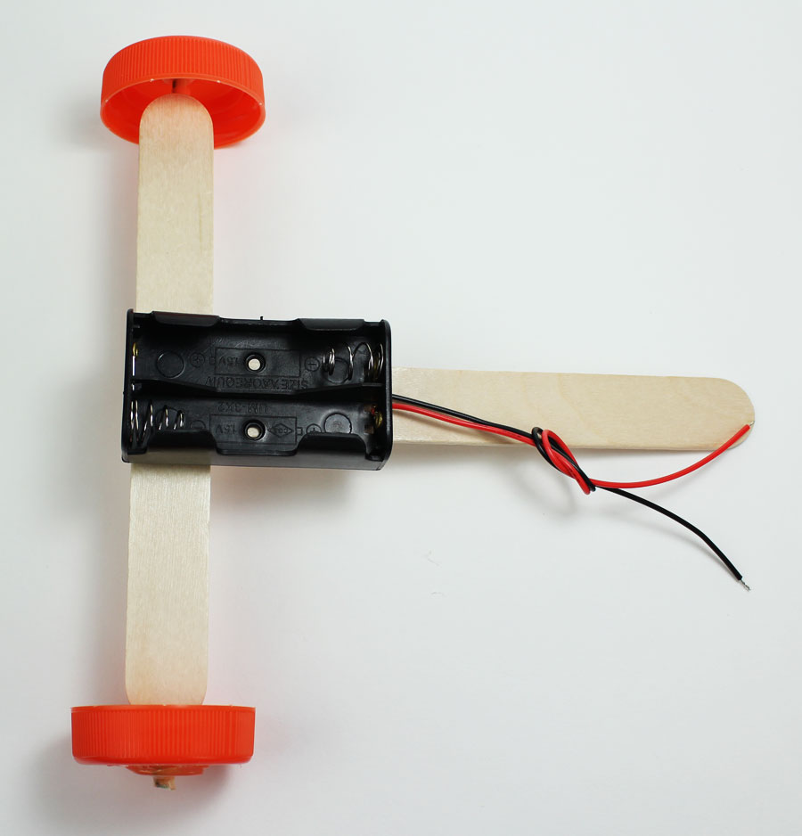 Super Simple STEM Battery Car | Makerspace Project Tutorial