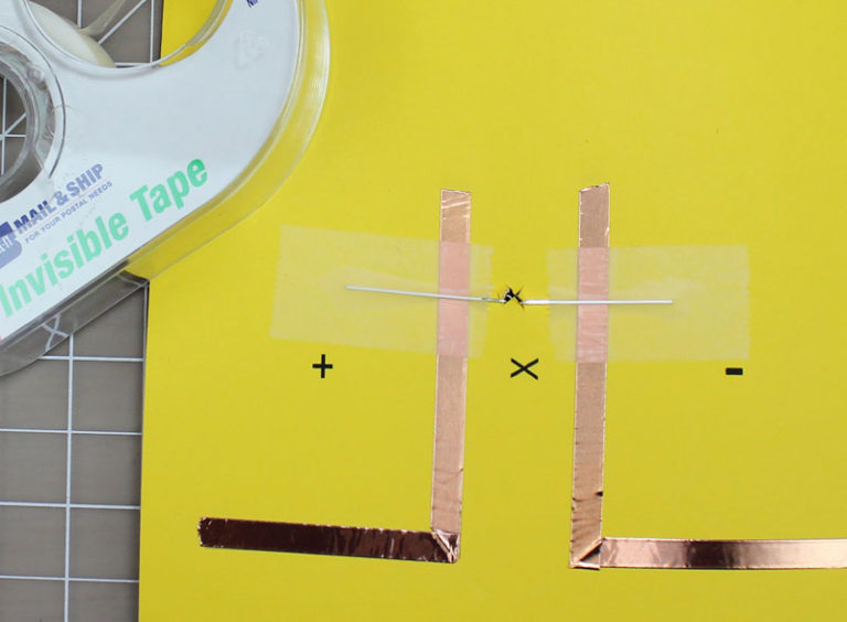 Fathers Day Card w/ Paper Circuits - Makerspaces.com